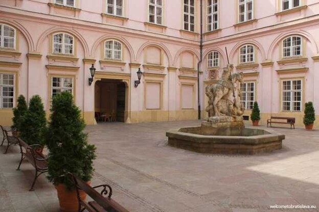 PRIMATE’S PALACE - Welcome to Bratislava